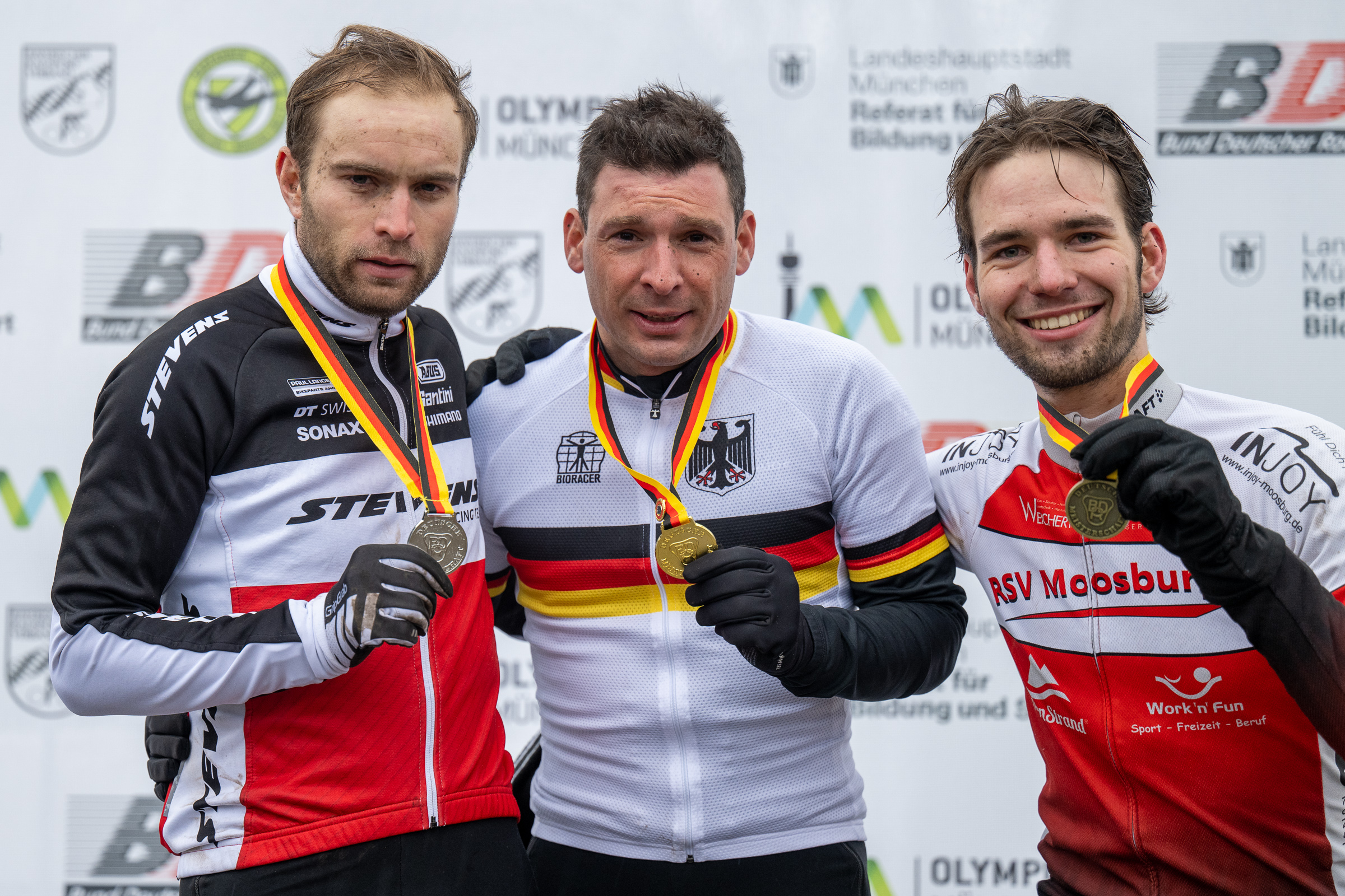 Deutsche Meisterschaften im Cyclo-Cross ein voller Erfolg. Begeisterung ...